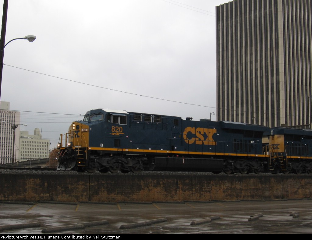CSX 820